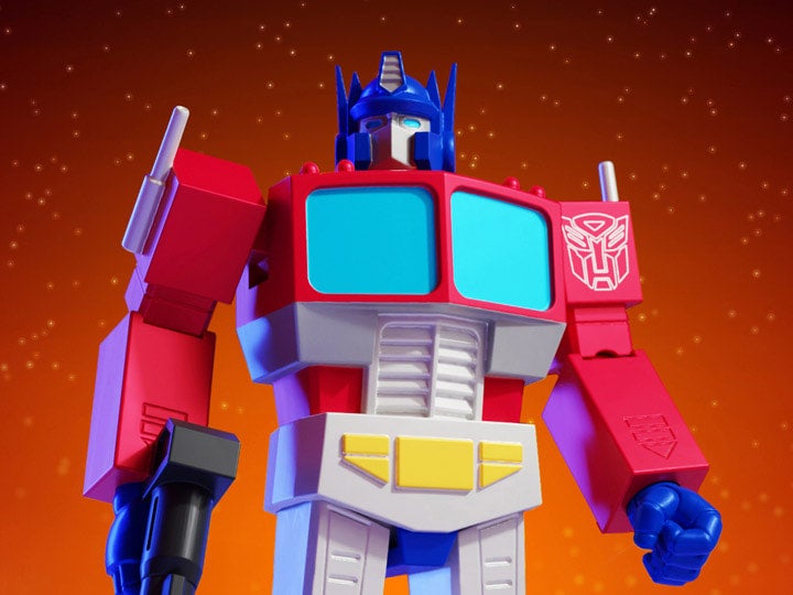 Transformers Ultimates Optimus Prime Action Figure | Zombie Hideout